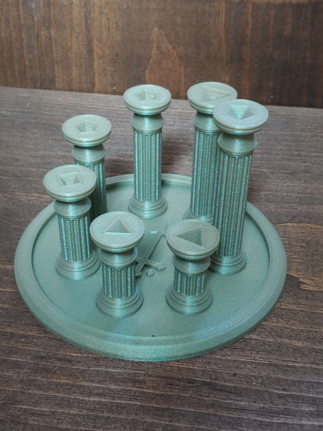 Dice Display Stand – Decus Workshop